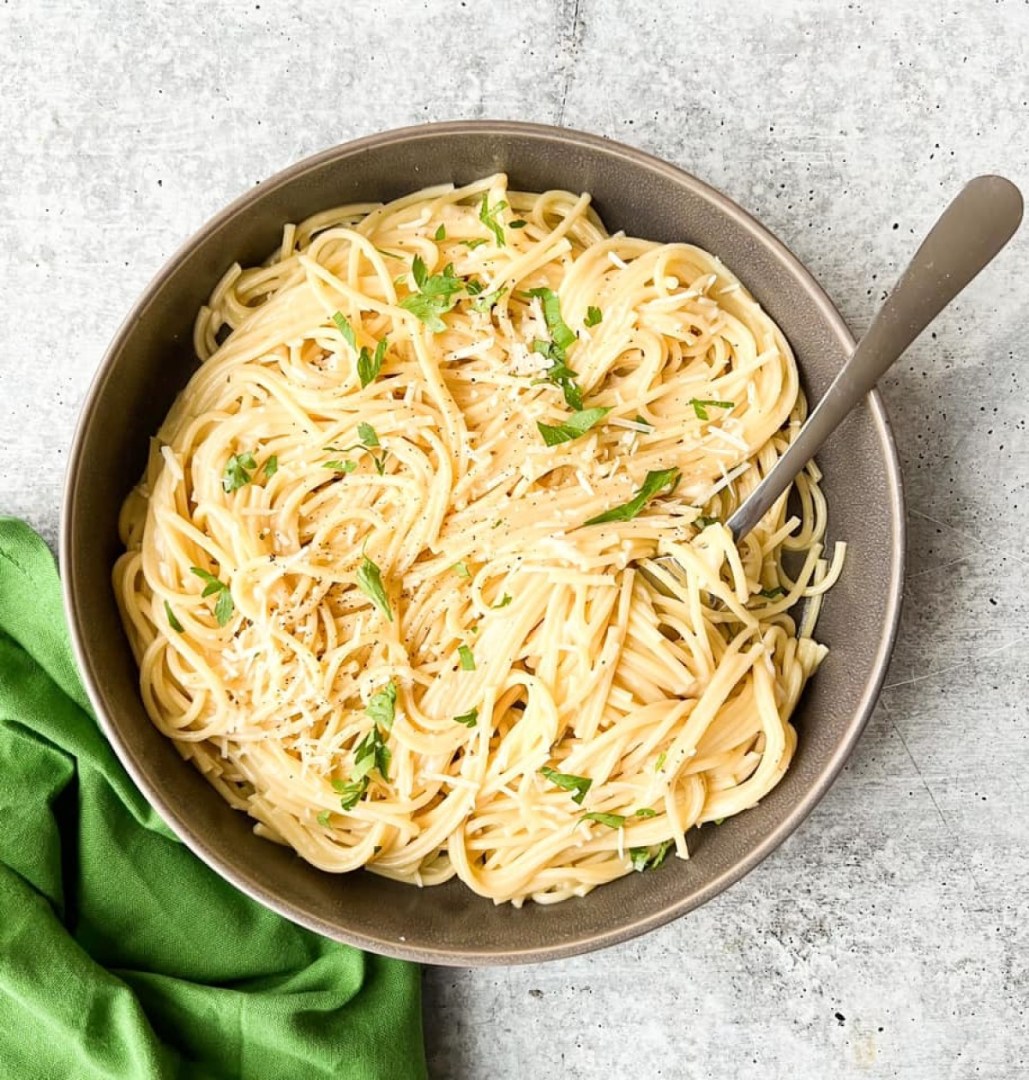 Garlic Parmesan Spaghetti